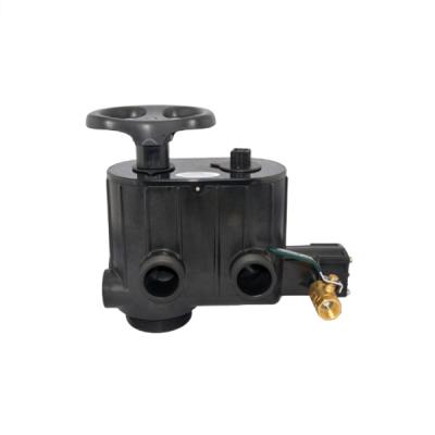 China Durable FRP Tank Water Softener Control Valve Manual Runxin 61215 F77AS for sale
