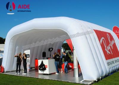 China Barraca inflável branca do evento para o toldo inflável de acampamento da caravana da jarda à venda