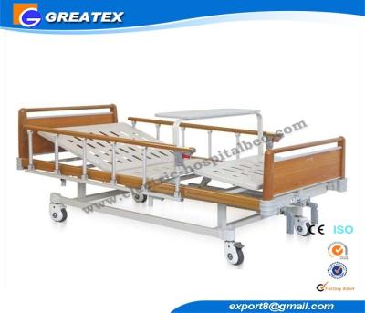 China Cama de hospital manual de 250 quilogramas com o suporte dobrável da infusão da resistência de corrosão da tabela à venda