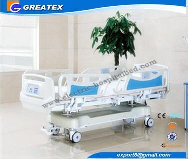 Cina Funzioni elettriche 2100*900*500 millimetro del letto di ospedale di ICU 5 con la scala in vendita