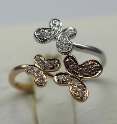 China 3 Flowers 18K Yellow Pink White Gold 3 Colors Ring with VVS Diamond KGR005844 for sale
