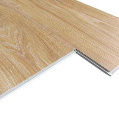 Cina 0.7mm Wear Layer Luxury Vinyl Plank Pavimento con sistema di bloccaggio Unilin 7mm Loose Lay in vendita