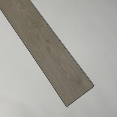 Cina Spessore personalizzato Legno Vinyl Plank SPC Click Pavimento con superficie profonda in rilievo in vendita