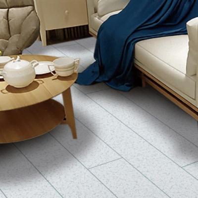Cina Anti-slip PVC impermeabile in legno stile Unilin Click LVT pavimentazione Piastrelle di pavimento di colore semplice in vendita