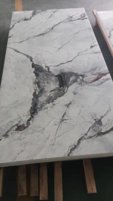 Cina Pavimenti in vinile da 5 mm a 6 mm con installazione a clic in vendita