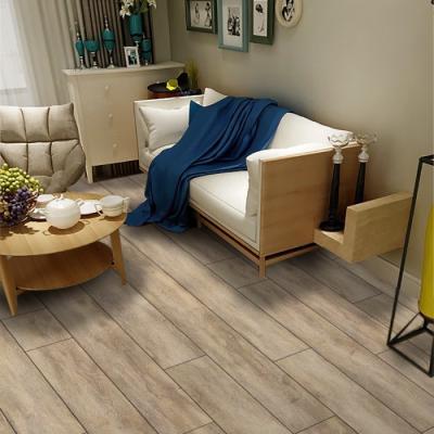 Cina Click Interlocking PVC Piastrelle SPC pavimenti con certificato CE / SGS / ISO9001 in vendita