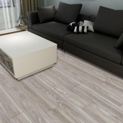 Cina Sistema di bloccaggio clic Unilin PVC pavimento coprendo piastrelle di vinile per pavimenti adesivo a prova di fuoco in vendita