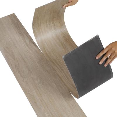 Cina Piastrelle per case moderne pavimenti 8'x48' gomma liscia e appiccicoso striscia autoadesiva vinile in vendita