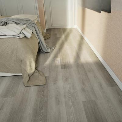Cina Moderno stile di design rivestito SPC pavimento clic Vinyl Plank LVT pavimentazione piastrella 1220 * 180mm in vendita