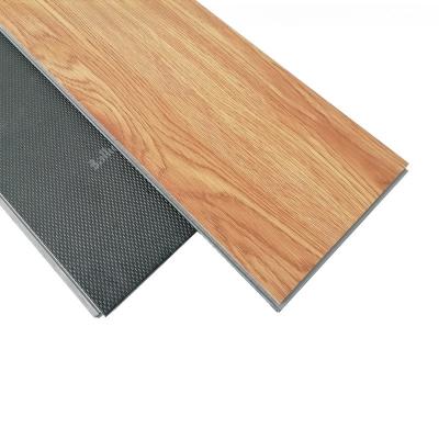 Cina Pavimenti SPC a blocco di clic in PVC certificati CE in dimensioni multicolori per assi di vinile di lusso in vendita