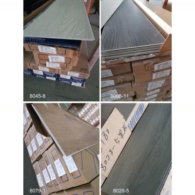 Cina Materiale 04mm Strato di usura Stile di design moderno SPC Pavimento in vinile Click Lock Plank in vendita