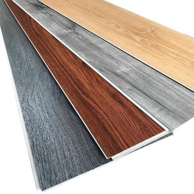 Cina Pavimenti SPC a quercia rustica di spessore di 7 mm per impermeabilizzazione interna e sistema di clic in vendita