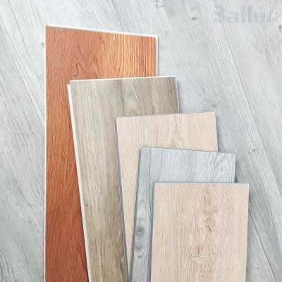 China SPC tegel vinyl vloer 4 mm 4.2 mm Dikte waterdicht en duurzaam 25 jaar Levensduur Te koop