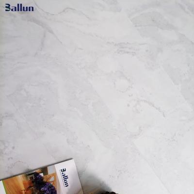 Cina Unilin Click Lock Installation SPC pavimenti La scelta perfetta per case eco-amichevoli in vendita