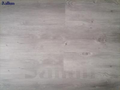 Cina Facile installazione Unilin Click Lock Spc pavimenti in vinile con certificato ISO9001/CE in vendita