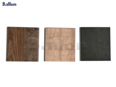 Cina Unilin Click System Corpo rigido SPC Pavimento da 3,5 a 8 mm Legno Grano di Aringhe per interni in vendita