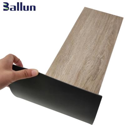 Cina SPC pavimenti di lusso Vinyl Plank con sistema di clic Realizzato in PVC e carbonato di calcio in vendita