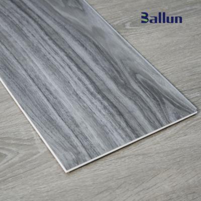 Cina Rivestimento UV e impermeabile 4mm Click SPC pavimenti per le vostre esigenze in vendita