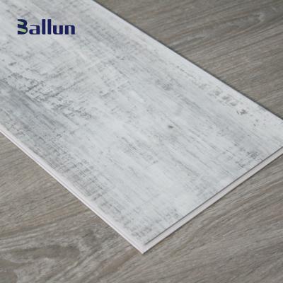 Cina Unilin Click System pavimento stratificato superficie in rilievo SPC pavimento in vinile per interni in vendita