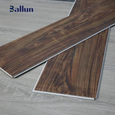 Cina Unilin Click System pavimento stratificato superficie in rilievo SPC pavimento in vinile per interni in vendita