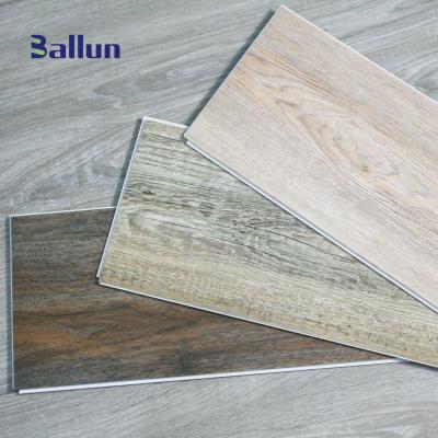 Cina Unilin Click System pavimento stratificato superficie in rilievo SPC pavimento in vinile per interni in vendita