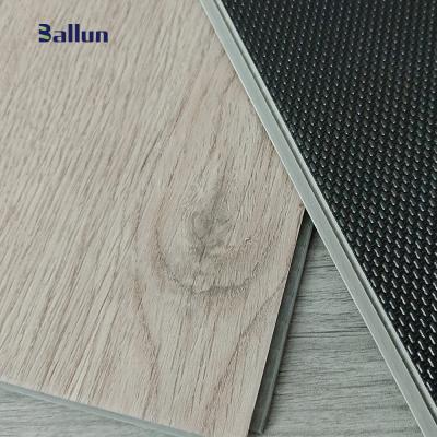 Cina 100% materiale vergine Unilin Click SPC pavimenti per piattaforma di vinile interlocking impermeabile in vendita