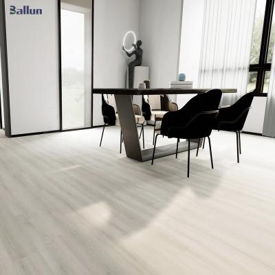 中国 カスタマイズ シンプル カラー 6mm ラグジュアリー クリック LVT コンポジット ビニール 板板シート Spc 床 販売のため