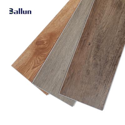 Cina Pavimenti SPC con strato di usura da 0,7 mm e sistema di blocco clic 4mm 6mm Core layer pavimenti in vinile in vendita