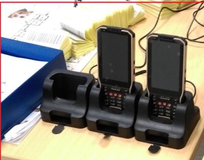 China de 2D van de de Streepjescodescanner van QR Kleine Ruwe Lange afstand van Android met het Magnetische Laden Te koop