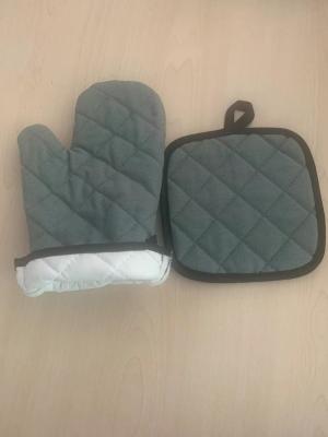 Cina Logo Promotional And Gifts Items su misura che cuoce Oven Mitt Pot Holder Set in vendita