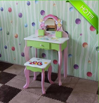China Elegant Wooden Children dressing table with chair for sale