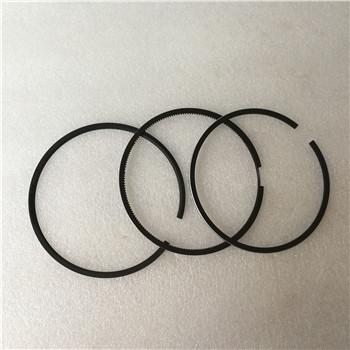 China 4 Cylinder Engine Spare Parts 4D56 Cylinder Piston With Rings 1110B977 for sale