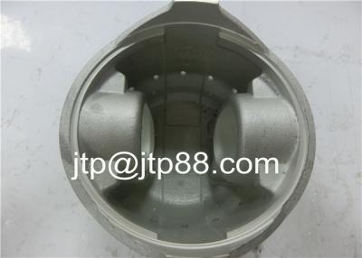 China Auto Engine Spare Parts 4D55 Diesel Engine Piston & Liner Kit MD050021 MD103318 for sale
