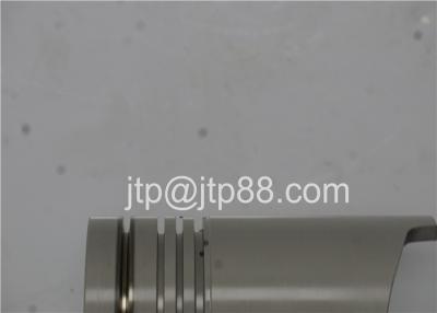 Cina Corredo della fodera del cilindro del pistone 4D30 del motore diesel dell'escavatore & pistone ME012001 stabilito in vendita