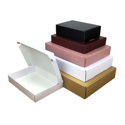 Cina Stampa offset di confezione regalo cosmetica ondulata con logo personalizzato in vendita