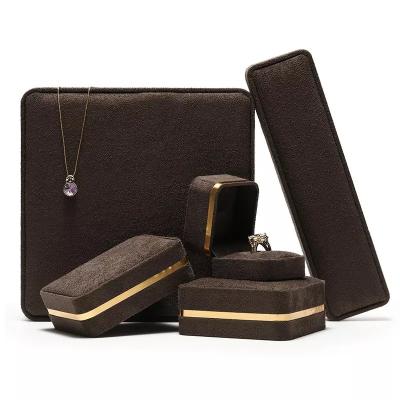 China Flannelette Velvet Bracelet Packaging Box Pink Iso Certificated for sale