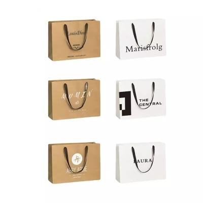 China High End Luxury Gift Bags Embossing With Custom Logo Printed for sale