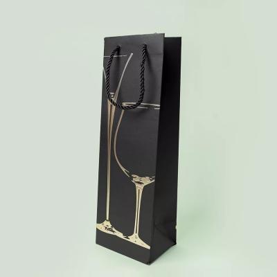 Cina Il distributore di giornali riciclato del nero di Kraft insacca il colore su misura di Patone in vendita