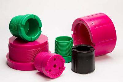 Cina API 5CT Tubo e accoppiamento 2-3 / 8-20 pollici Protezione del filo di plastica UE in vendita