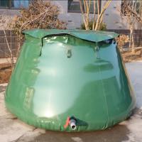 China Flexible PVC Onion Folding Water Bladder 500L-2000L Capacity with 8000N/m² Tear Resistance for Military and Emergency Applications for sale