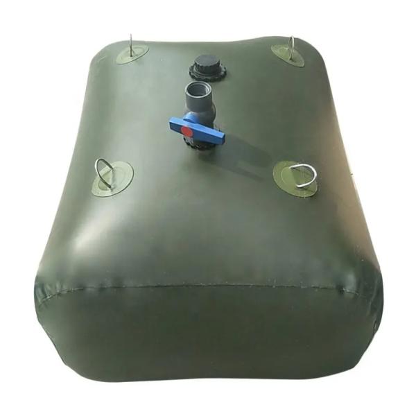 Quality Collapsible Flexible Oil Tank Puncture Resistant With Rectangular Or Pillow for sale