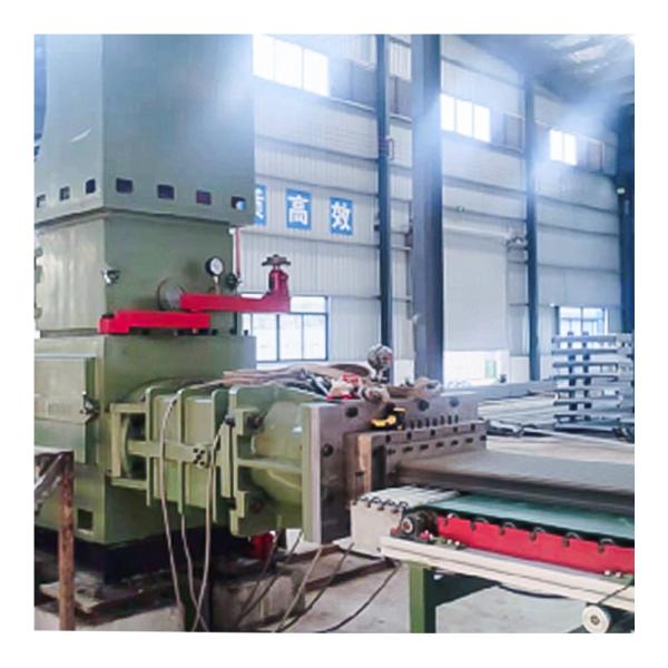 Quality High-Efficiency Vertical Screw Extruder - 30% Energy Saving for Tunnel Kiln for sale