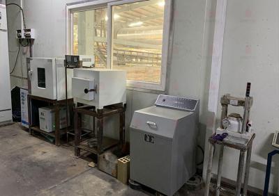 中国 レンガ製造機実験用押出機、粘土製品性能試験用 販売のため