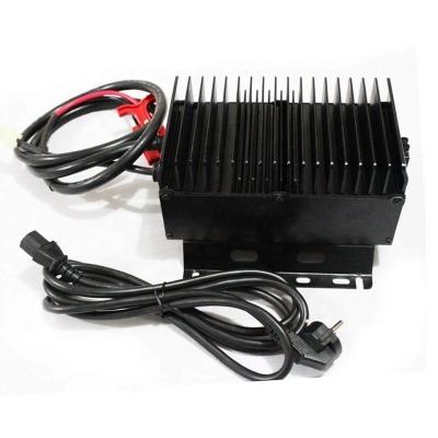 中国 JLG 7041410 7041571 105739 128537 バッテリー充電器 24V 25A 700W JLG シザーリフト用 販売のため