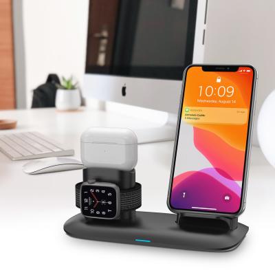 Cina Supporto senza fili Iphone Iwatch Airpods 3 del caricatore del CE 15w Qi in 1 caricatore senza fili W27 in vendita