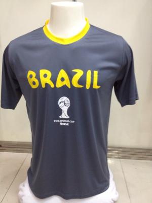 China venda al por mayor el jersey 2014 del entrenamiento de la camiseta de manga corta del modelo del trofeo del mundial del Brasil la FIFA en venta