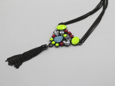 China venda el collar de acrílico real de moda de las cadenas de la clavícula de la colección de la joyería de la boda en venta