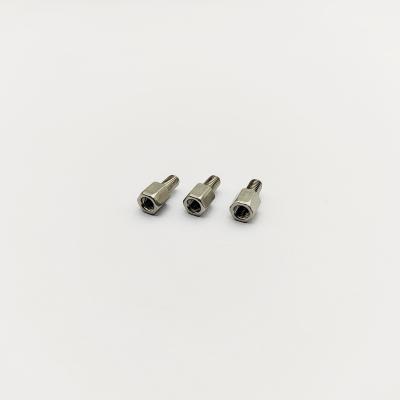 Cina Distanziale esagonale M3 in acciaio inossidabile A4-80, maschio-femmina, 11mm, elettrolucidato in vendita