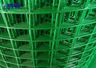Cina Fence a maglia saldata verde scuro pannelli a maglia di acciaio galvanizzato per gabbia per polli in vendita