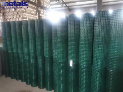 China 14x14 14 16 17 18 Gauge 1x2 Galvanizado malha de arame soldado à venda